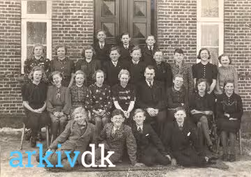 arkiv.dk | Konfirmation. Sommersted. 1942