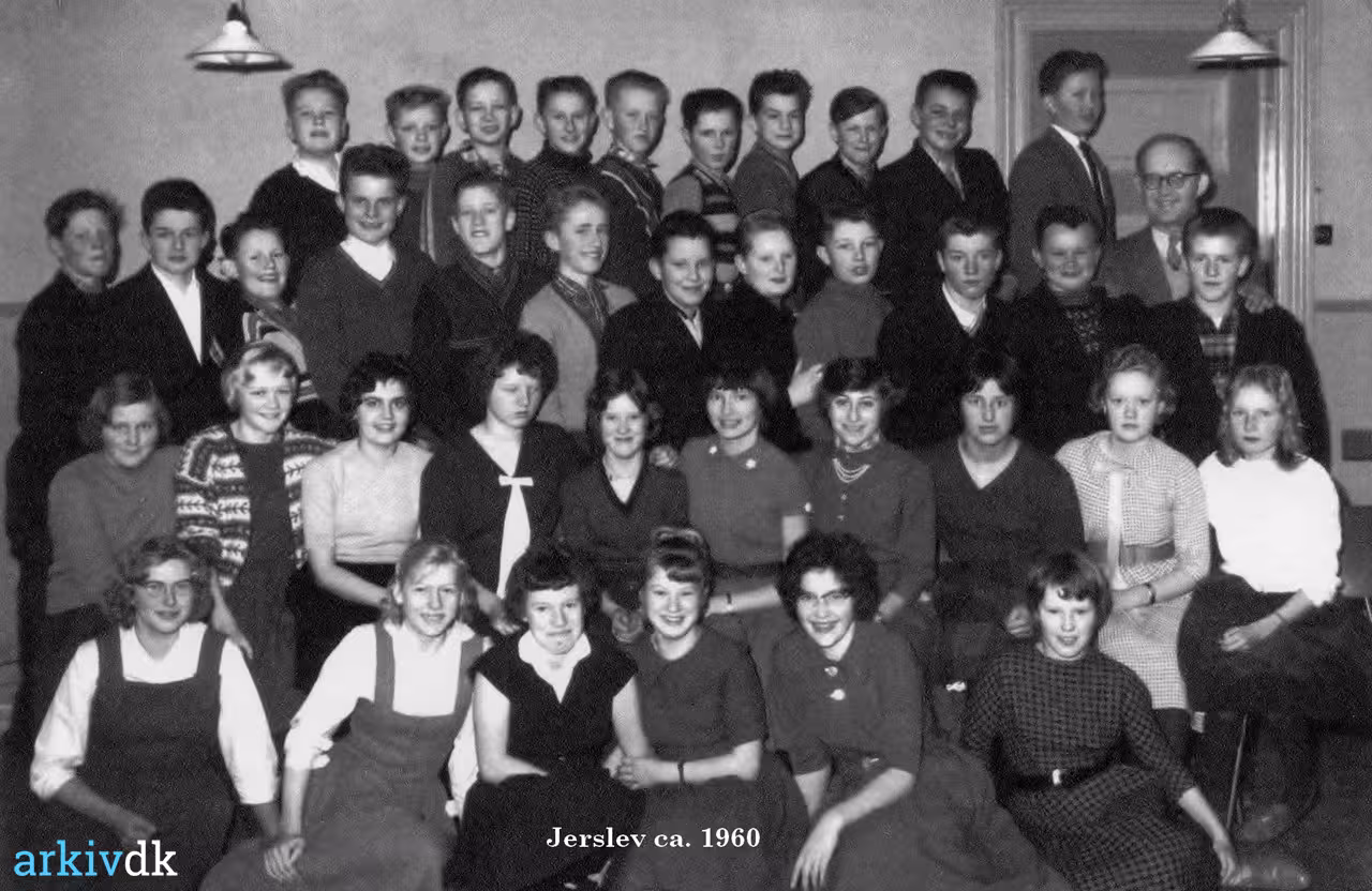 arkiv.dk | Konfirmander Jerslev 20. marts 1960 9740 Jerslev