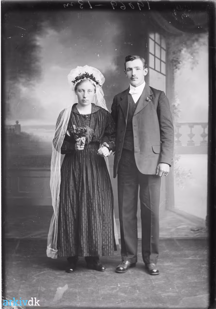 arkiv.dk | Alfred Christensen, Distriktsjordemoderen, Videbæk