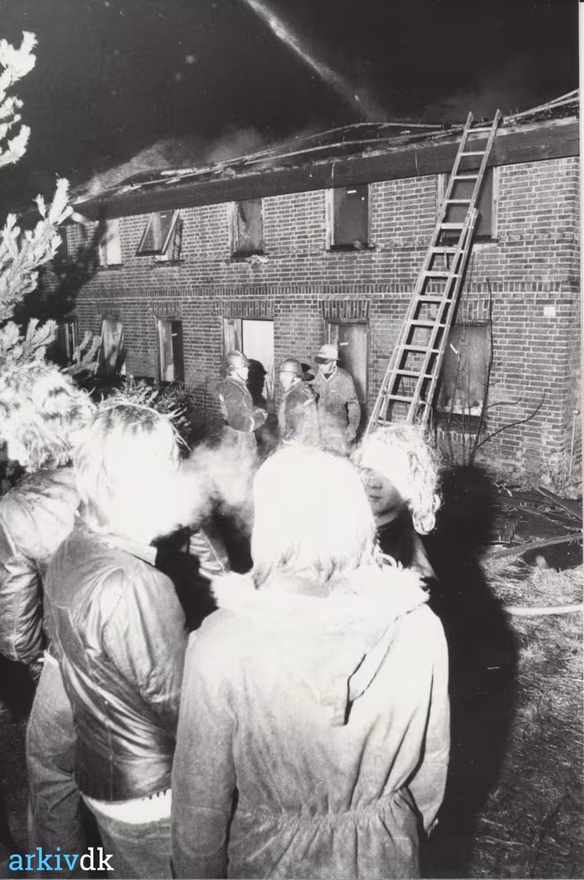 arkiv.dk | Billede af "Kasernen" i Sparkær 1972.