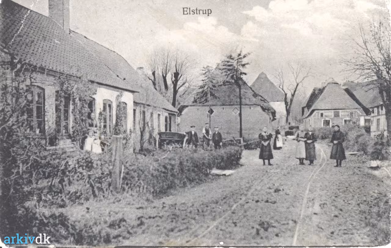 arkiv.dk | Elstrup by, Skadebjergvej