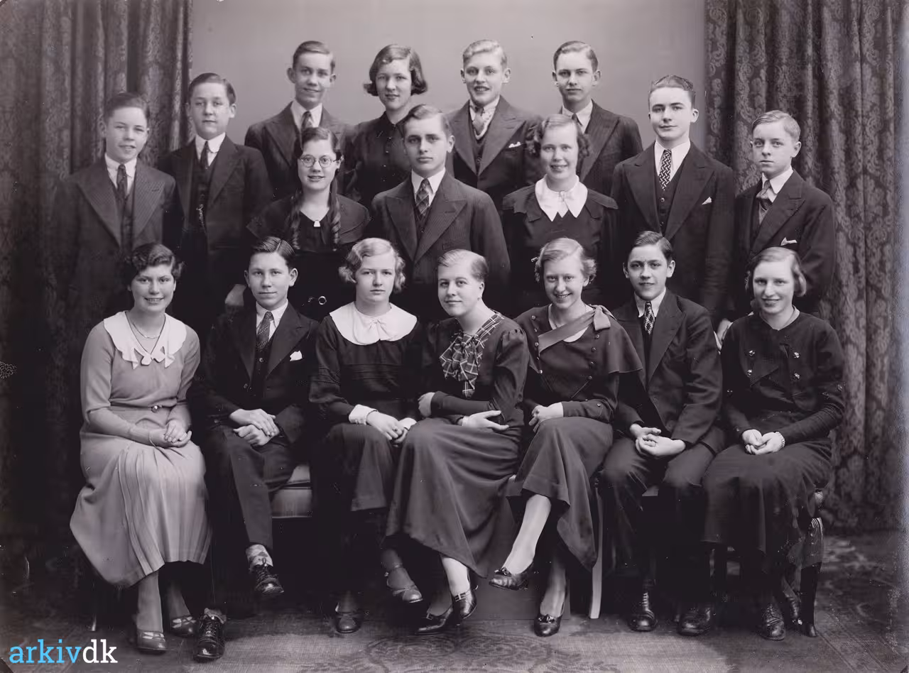 arkiv.dk | Kalundborg Mellem- og Realskole Dimittender 1934