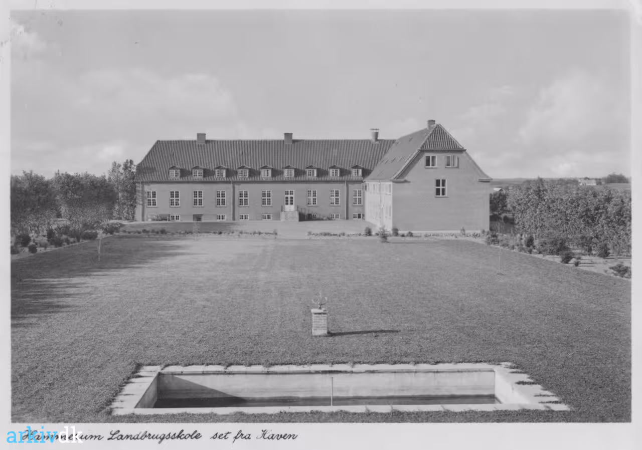 arkiv.dk | Hammerum Landbrugsskole. Postkort
