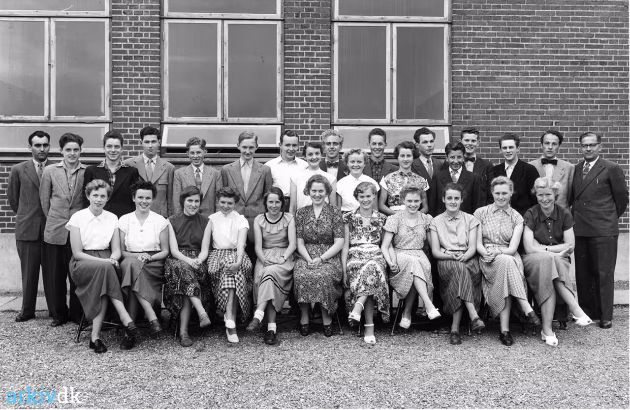 arkiv.dk | Midtfyns Præliminærkursus Årgang 1955