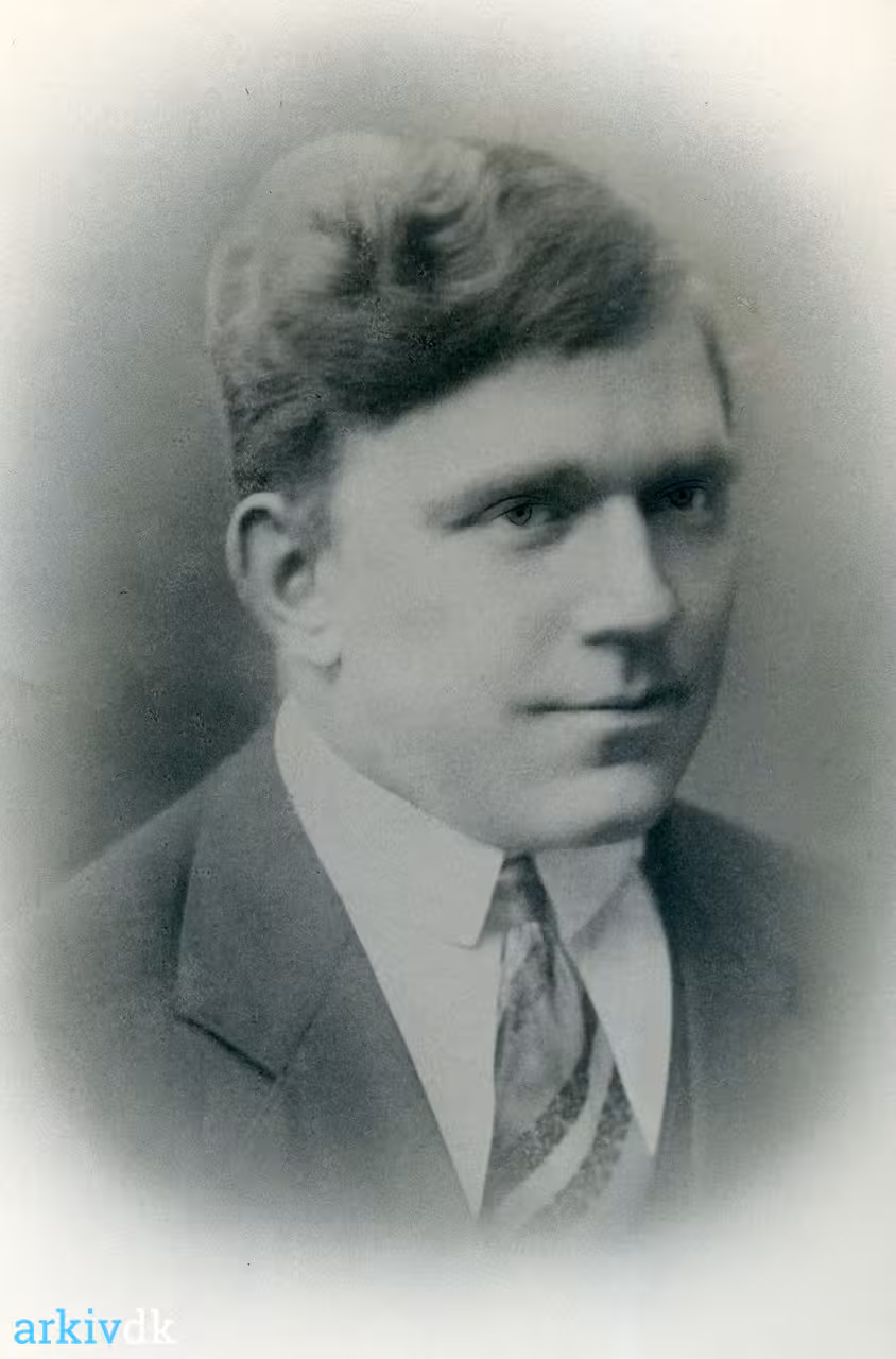 arkiv.dk | 1930 ca. Carl Mortensen, født i Børstinggård i Thise.