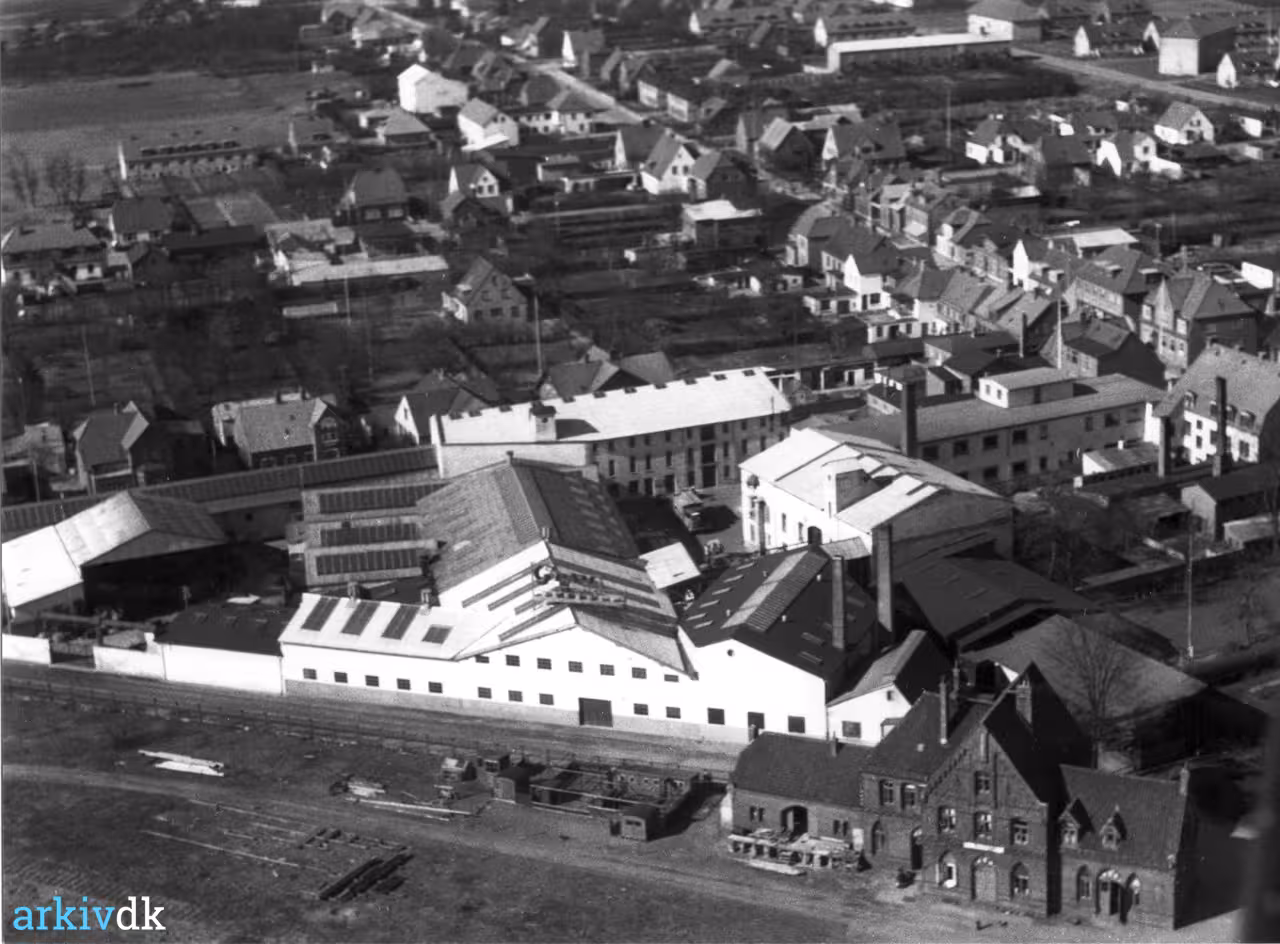 arkiv.dk | Vojens, Brødrene Grams Maskinfabrik.