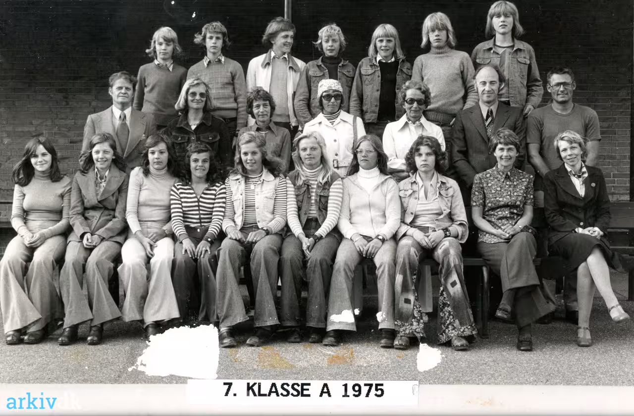 arkiv.dk | Gudumholm skole, klassebillede 7. klasse A 1975