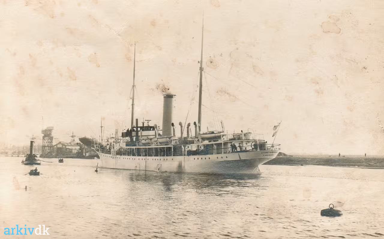 arkiv.dk | Nakskov Skibsværft, nybygning nr. 16, Store Nordiske - kabelskib