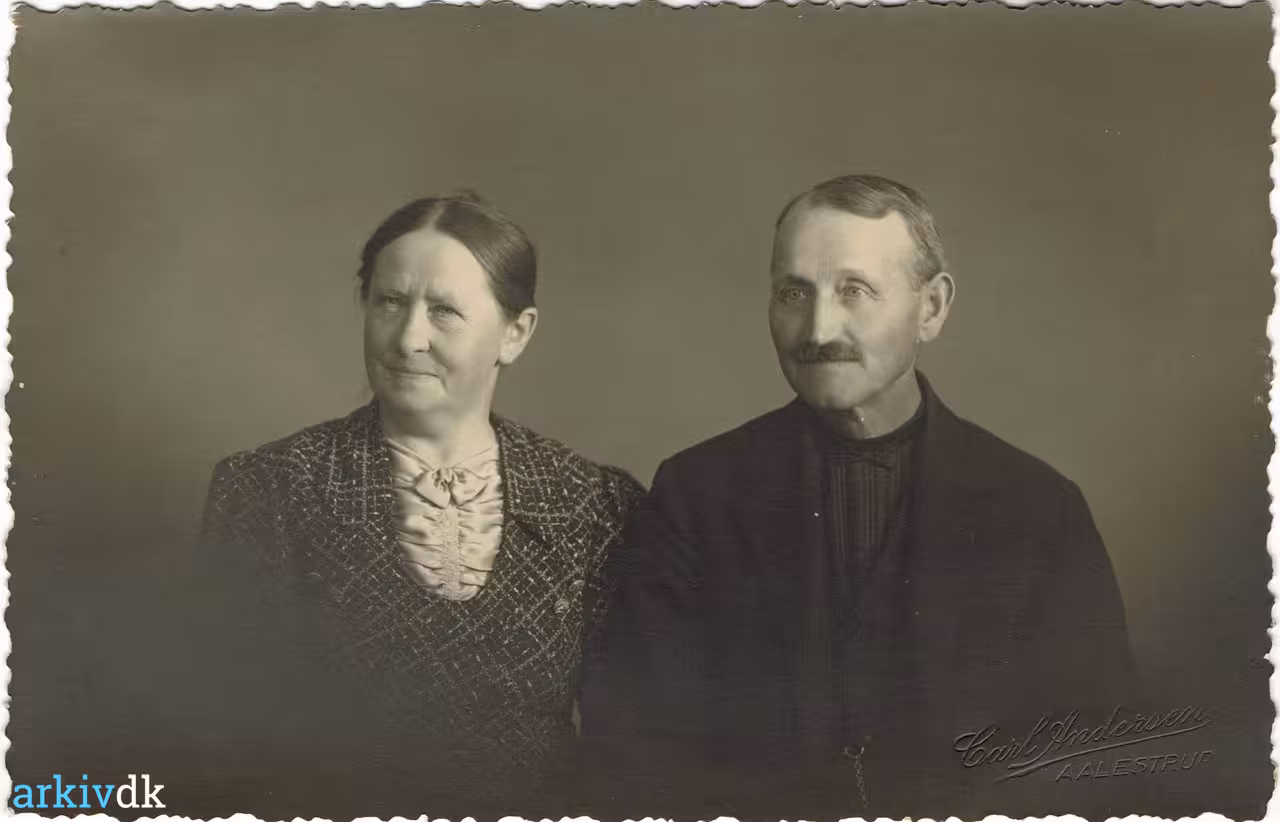 arkiv.dk | Niels Christian Jensen (Elkjær) og hustru Karen Marie Schmidt