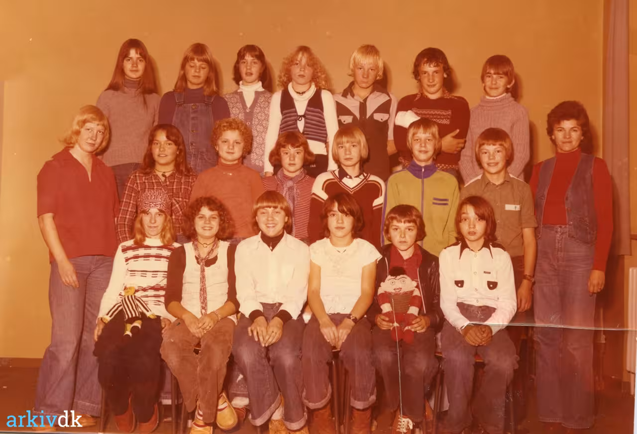 arkiv.dk | Nr. Kongerslev skole Klassebillede - 7. klasse