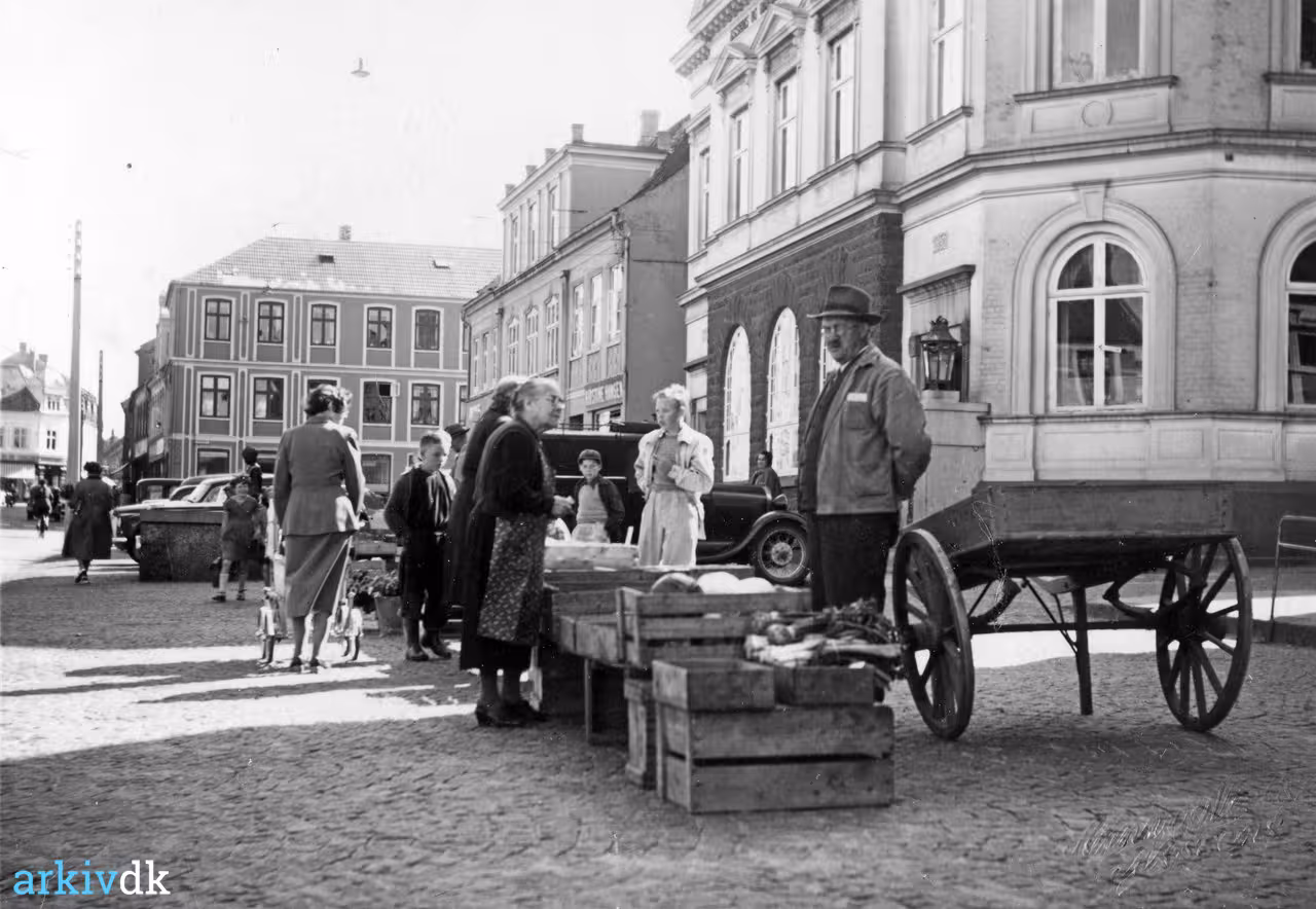 arkiv.dk | Torvet/Østergade, Assens