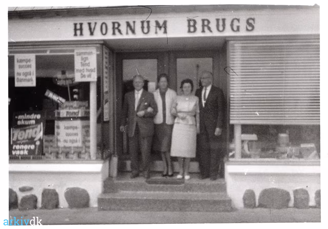 arkiv.dk | Hvornum Brugsforening