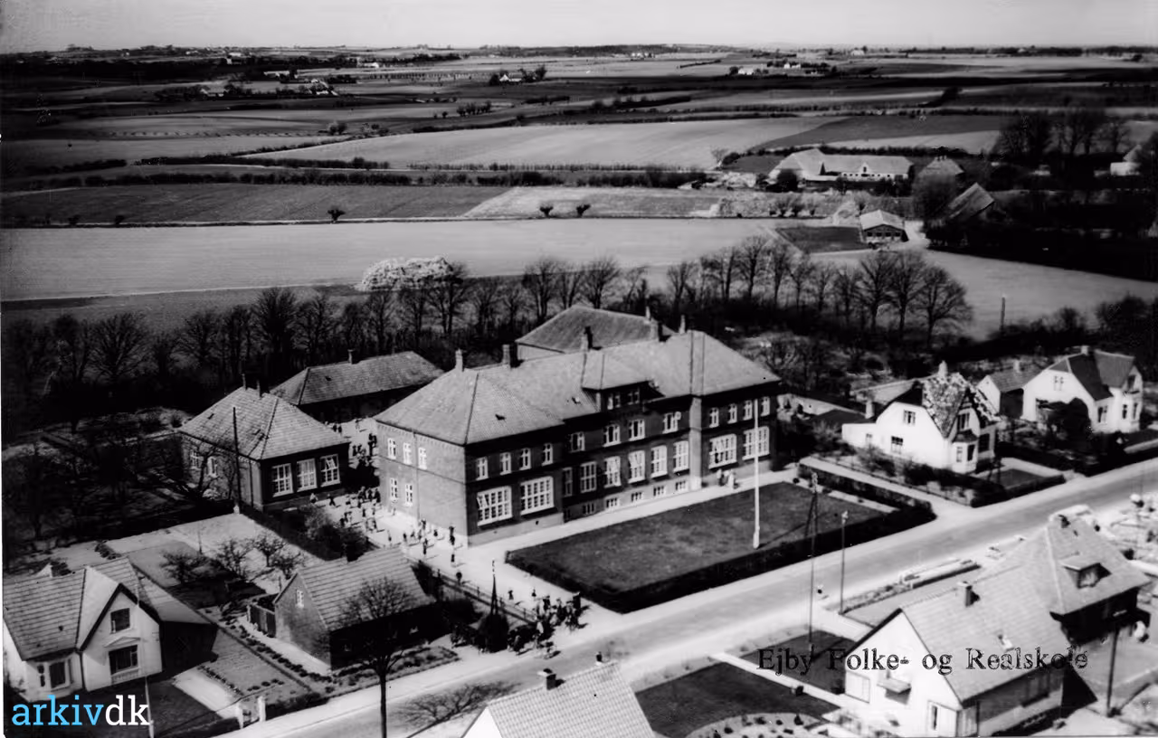 arkiv.dk | Ejby Folke- og realskole, år 1952, Ejby sogn