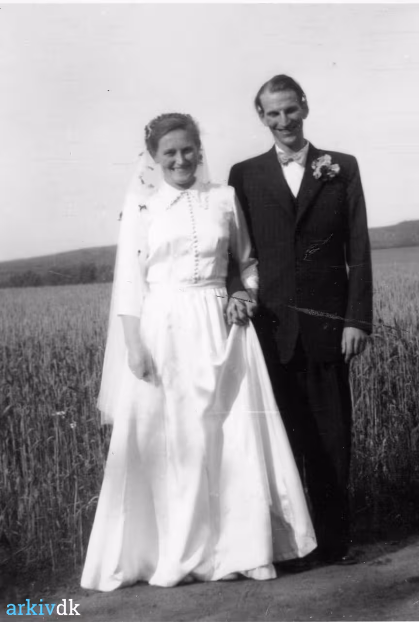arkiv.dk | Bryllupsbillede af Ruth Lykkegård og Harald Boye Jensen