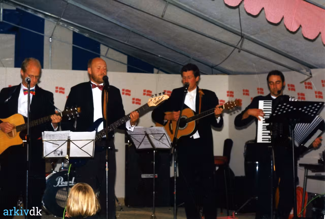 arkiv.dk | Haverslev Byfest 1998 Haverslev 9610 Nørager