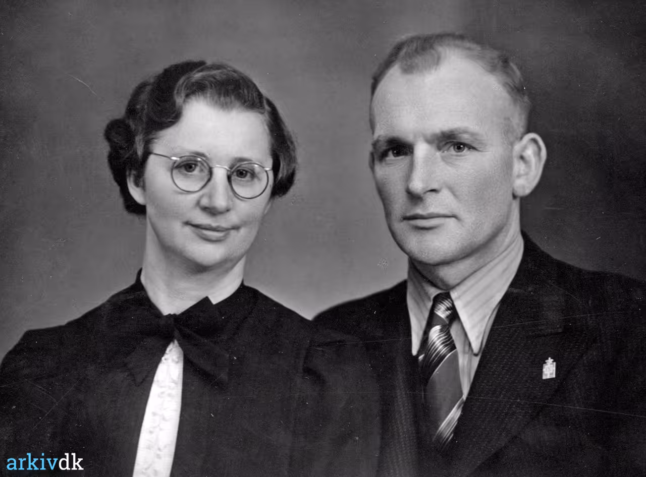 arkiv.dk | Helga og Alfred Larsen, Algade 76