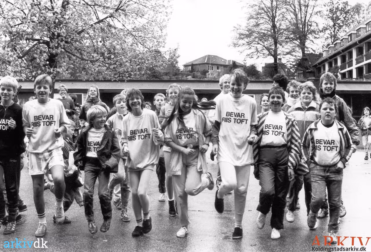 arkiv.dk | Riis Toft Skoles nedlæggelse, Motionsløb!