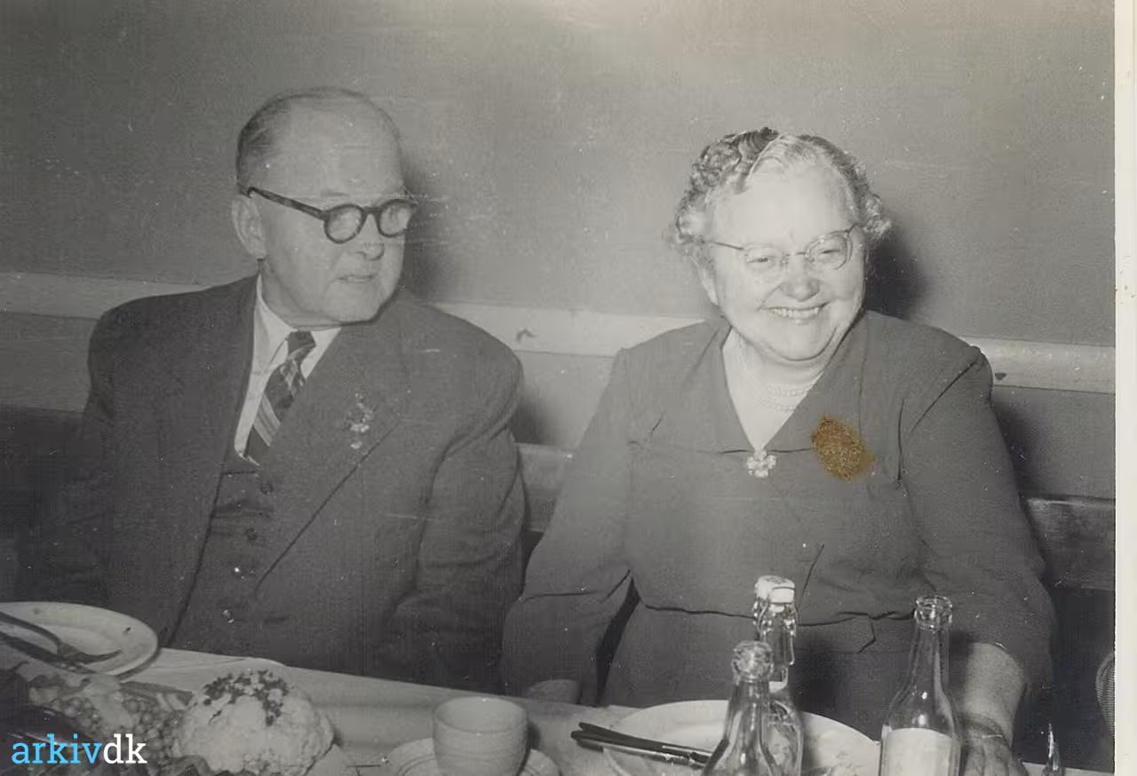arkiv.dk | Magda og Viggo Nielsen ca. 1945