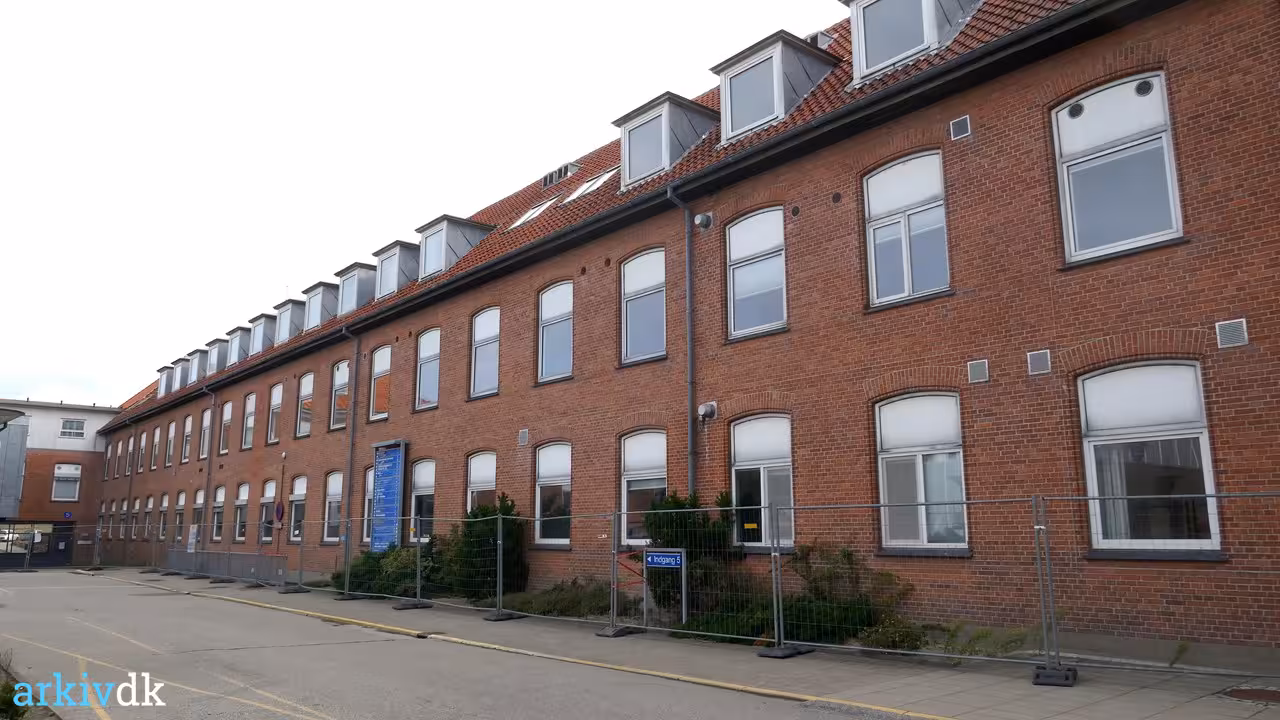 arkiv.dk | Børneafdelingen, Hjørring Sygehus. Før nedrivningen.