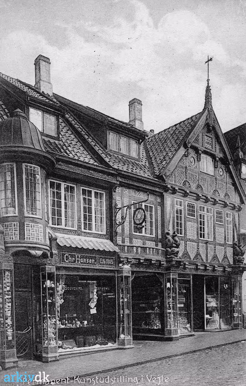 arkiv.dk | Postkort - Chr. Hansens Kunsthandel, Torvegade 14-16, Vejle, 1905-1925