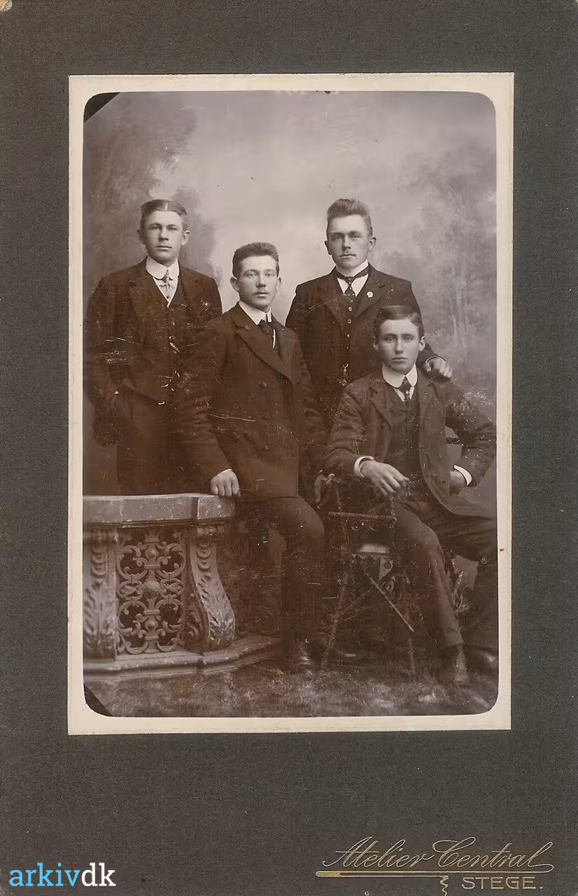 arkiv.dk | Parcellist Niels Hansen, Nyvang og hans bror.