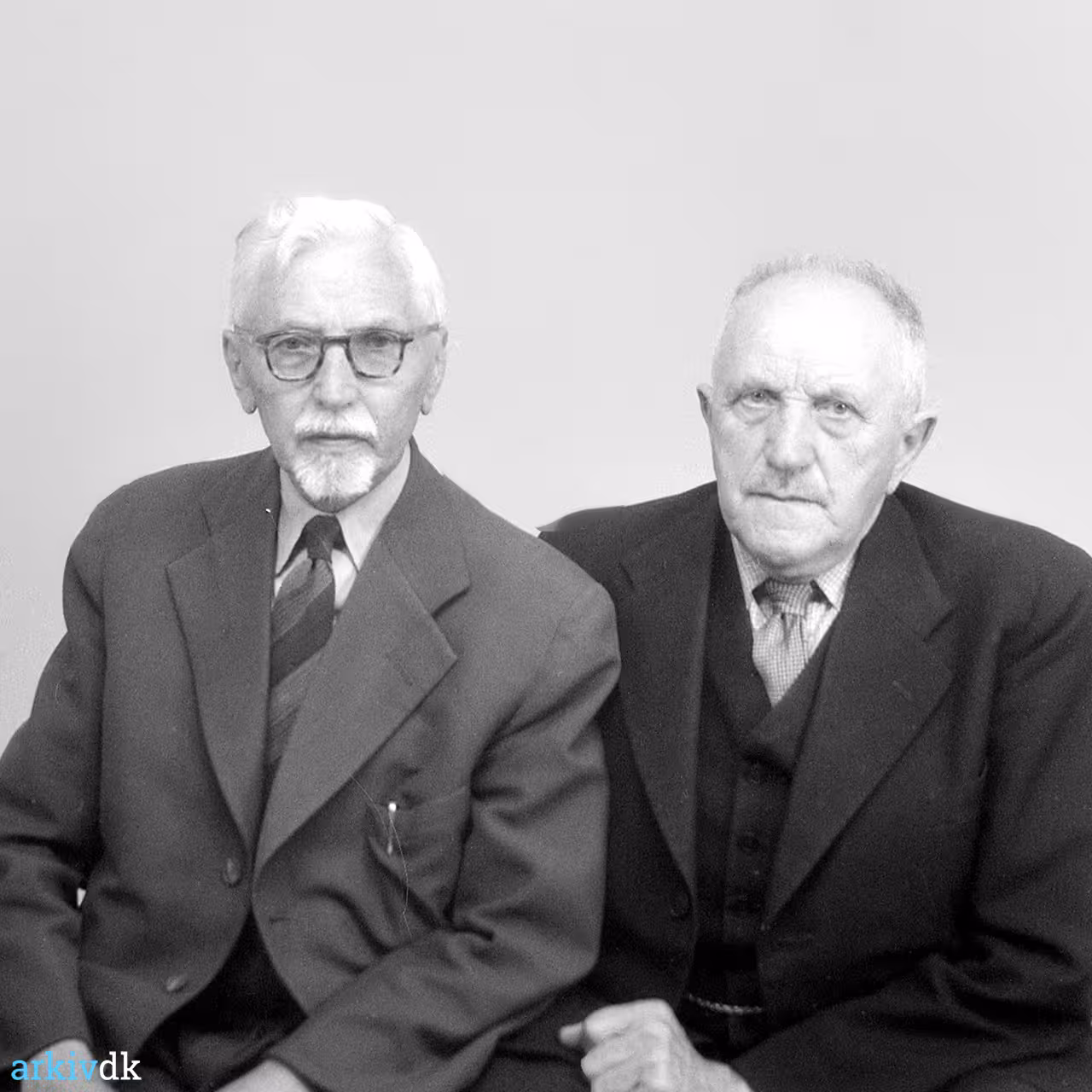 arkiv.dk | To mænd - Til højre Carl Carlsen