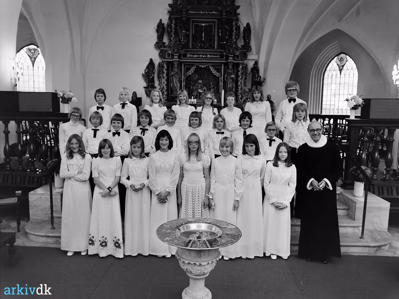 arkiv.dk | Konfirmationsbillede, Skt Nikolai Kirke