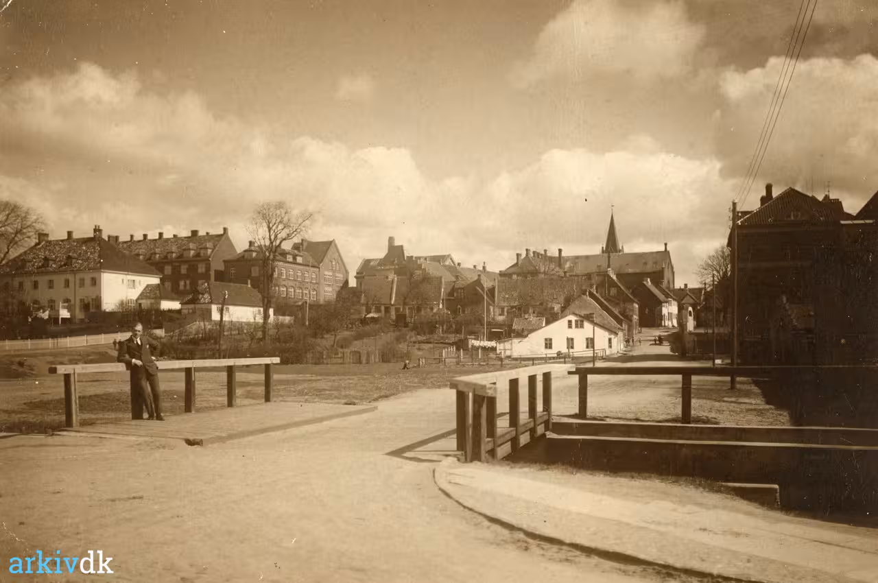 arkiv.dk | Blegbanken set fra Enghavevej, ca. 1916