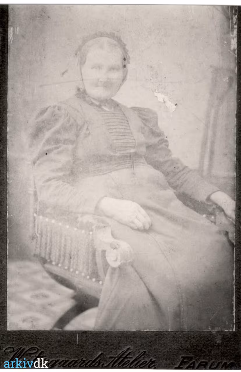 arkiv.dk | Else Marie Petersen, Hyggevej Kyndby