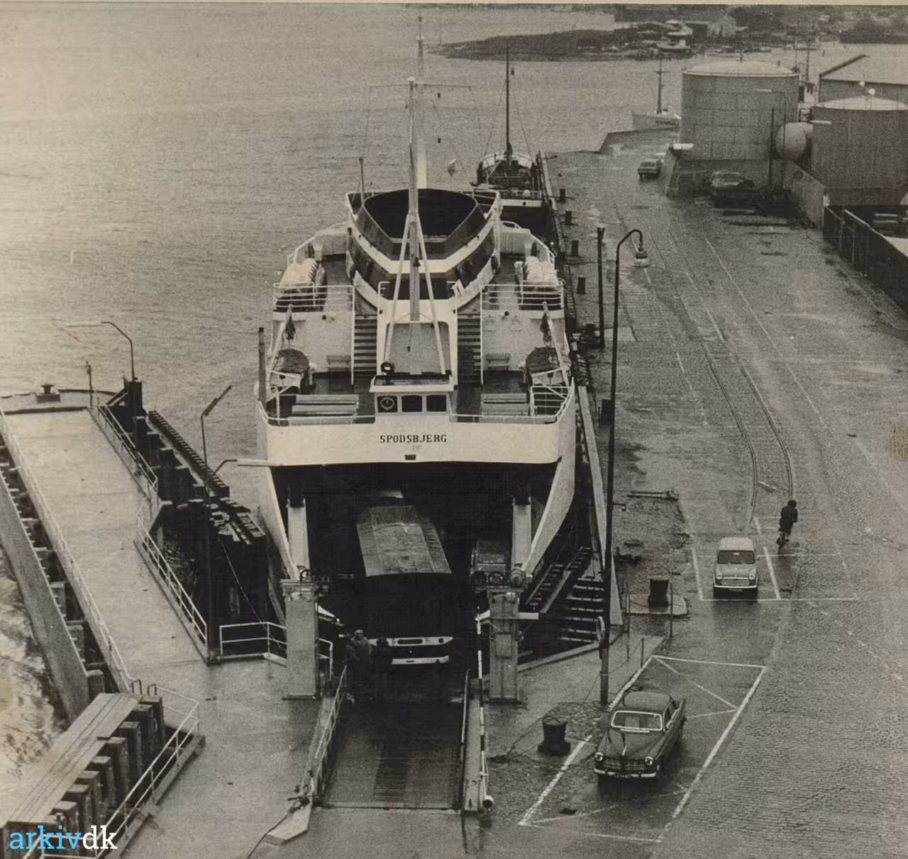arkiv.dk | Færgen Spodsbjerg i Nakskov havn