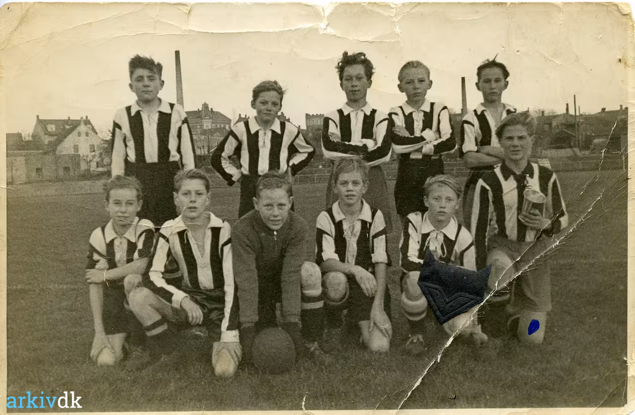 arkiv.dk | Køge Boldklub; forår 1949.