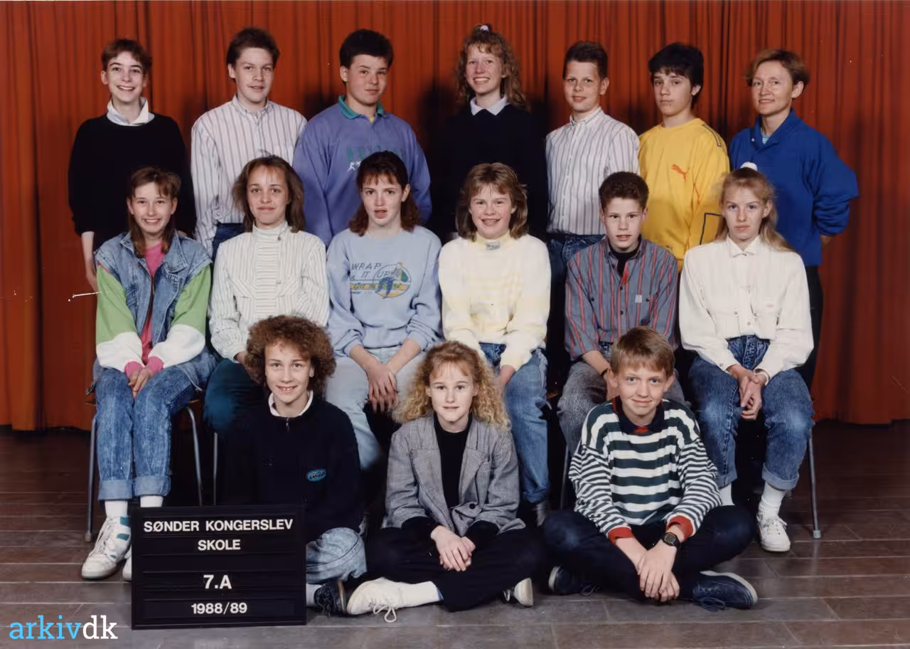 arkiv.dk | Kongerslev Skole, klassebillede 7 A klasse 1988 - 1989