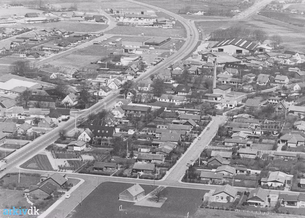 arkiv.dk | Bybillede, Lind