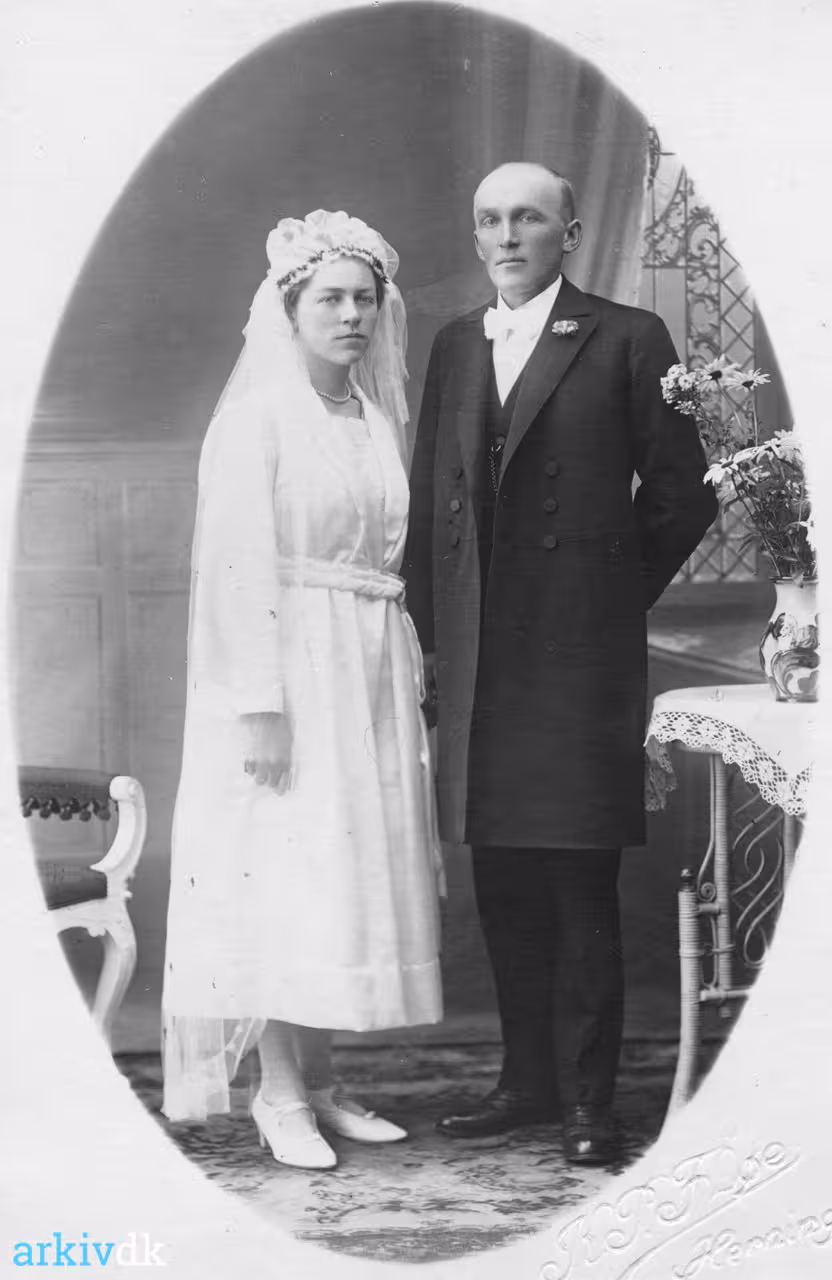 arkiv.dk | Signe og Jens Kjærsig, Hveddevej 43, Kibæk