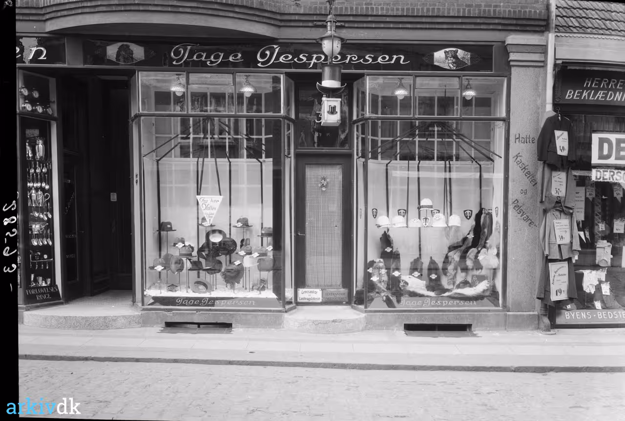 arkiv.dk | Bundtmager Tage Jespersen