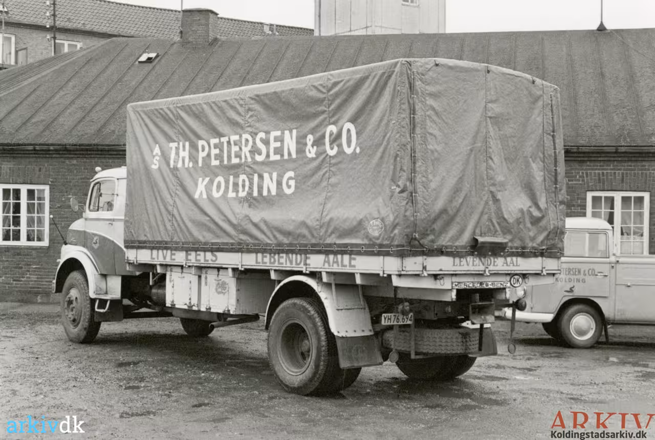 arkiv.dk | Lastbil fra TH. Petersen & Co.