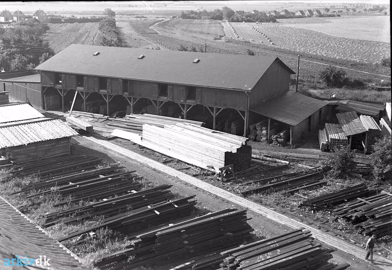 arkiv.dk | Gammelt trælager, Nakskov Skibsværft