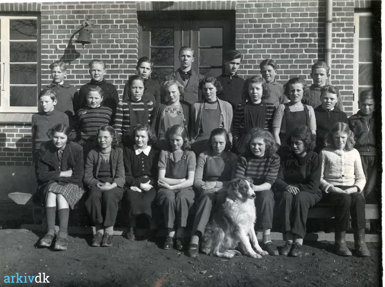arkiv.dk | Galten Hovedskole, ældste klasse. 1950