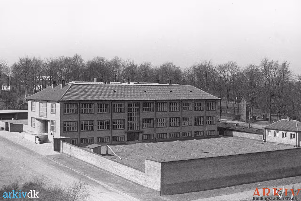 arkiv.dk | Riis Toft Skole