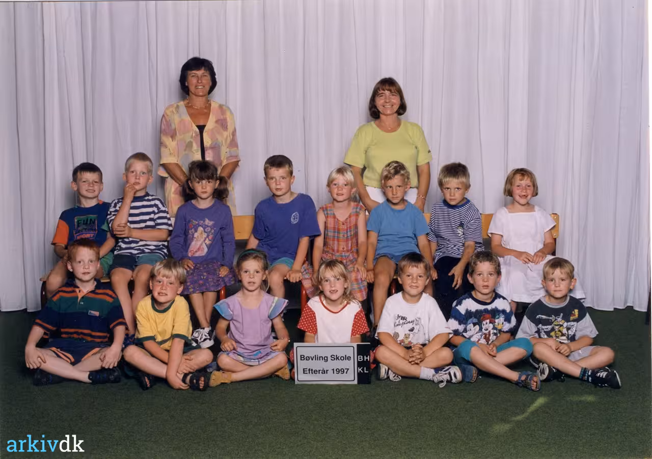 arkiv.dk | Elever Bøvling Skole 1997-98 0.kl.