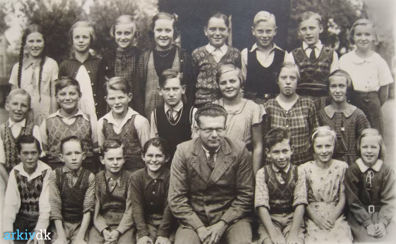 arkiv.dk | Rørbæk skole, ca. 1935