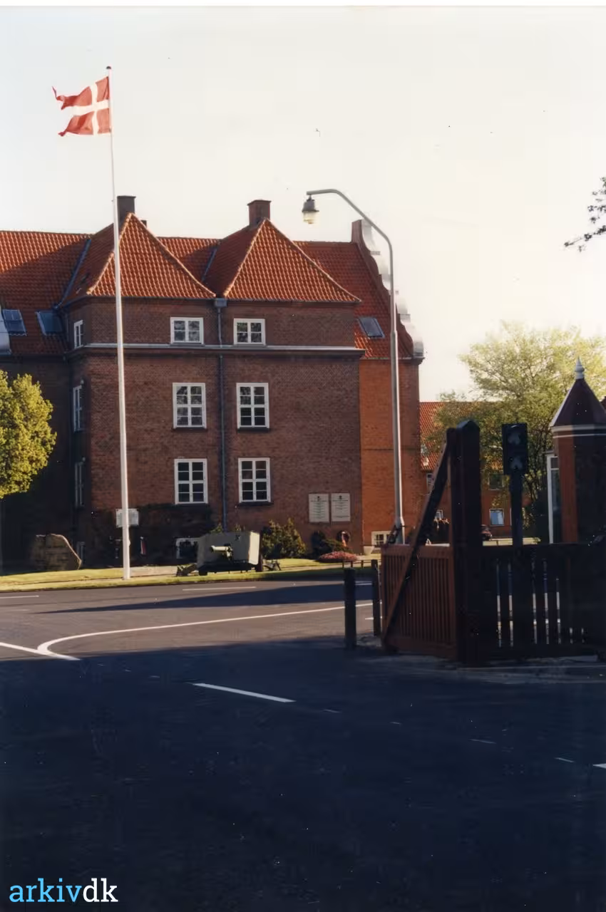 arkiv.dk | Vordingborg Kaserne. Bygninger, 1990erne.