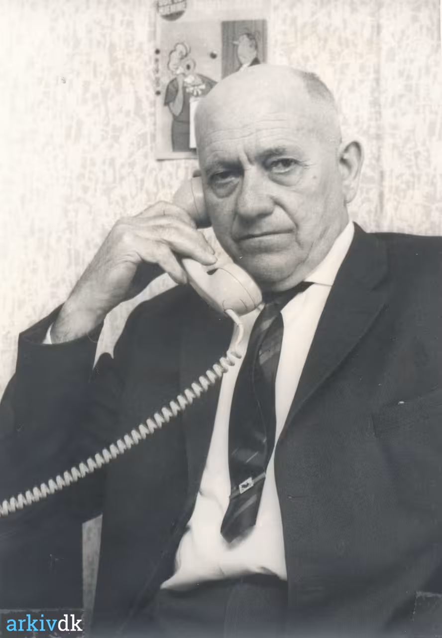 arkiv.dk | Jens Mathiesen, kromand i Vivild,