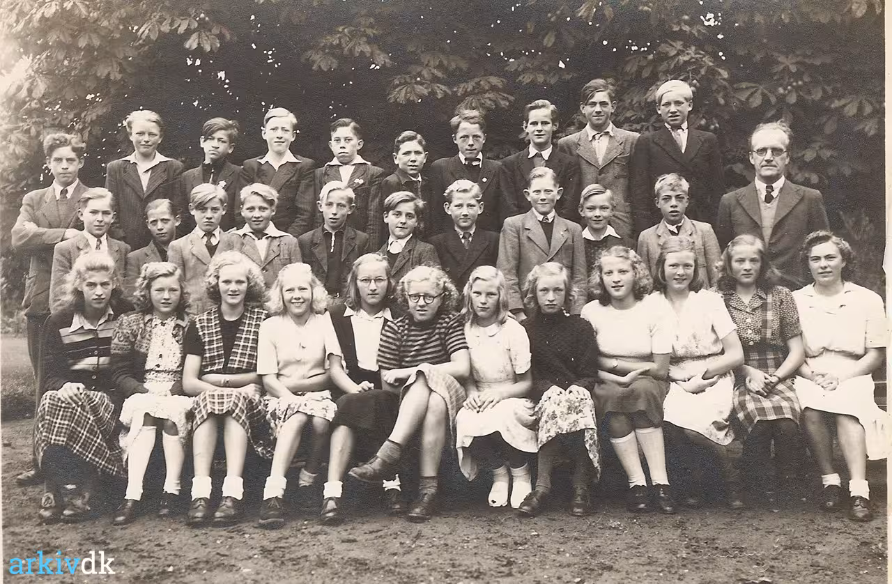 arkiv.dk | Lemvig Valgmenighed, konfirmander 1948-1949