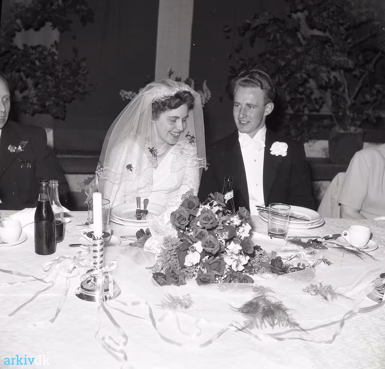 arkiv.dk | Birthe og Otto Verner Rasmussen, Ulsted Bryllupsfoto