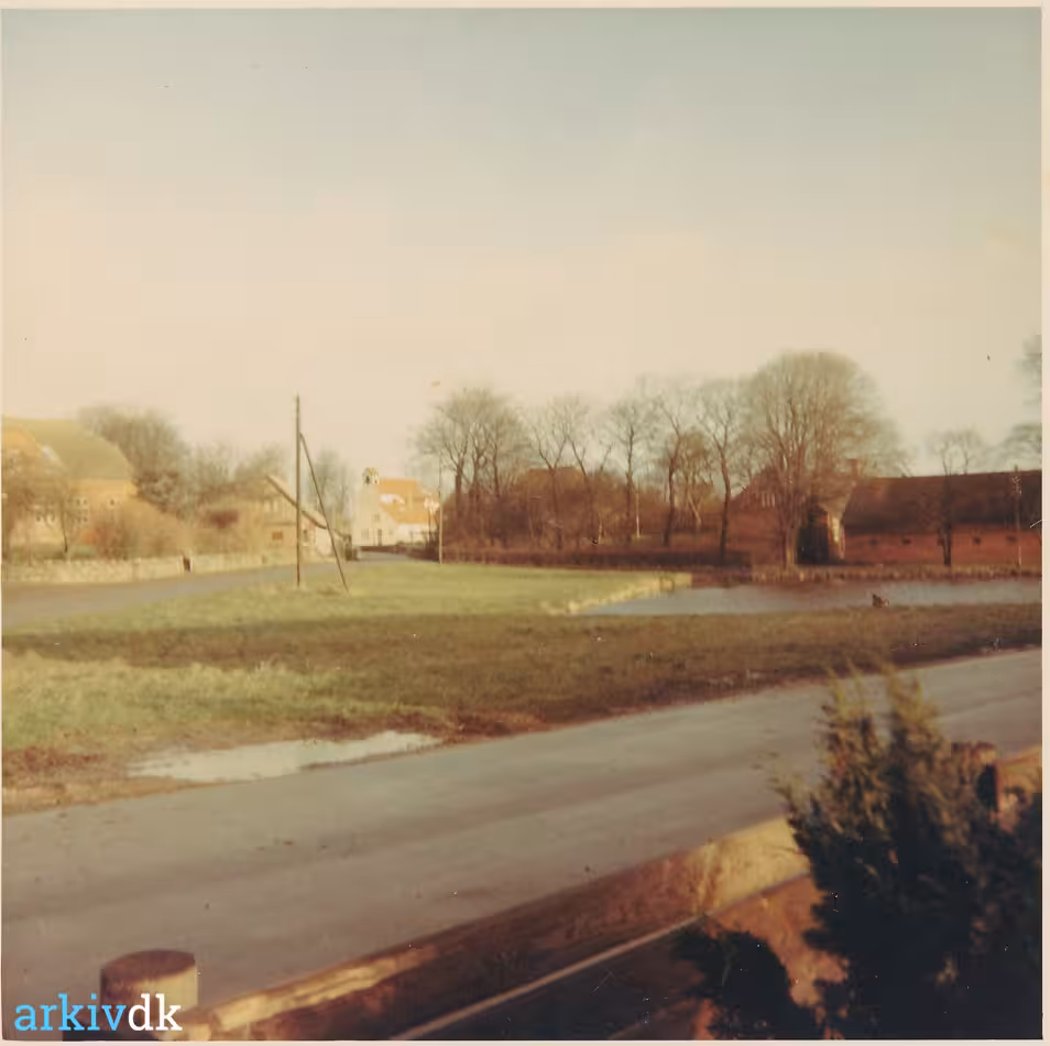 arkiv.dk | Dammen i Vitved.