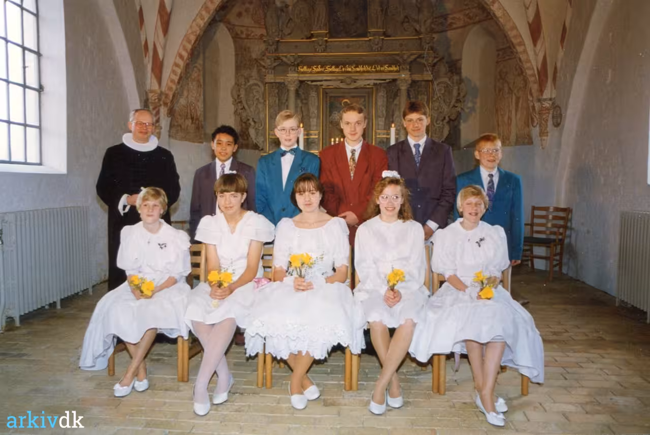 arkiv.dk | Konfirmander 1993 fra Nørre Alslev