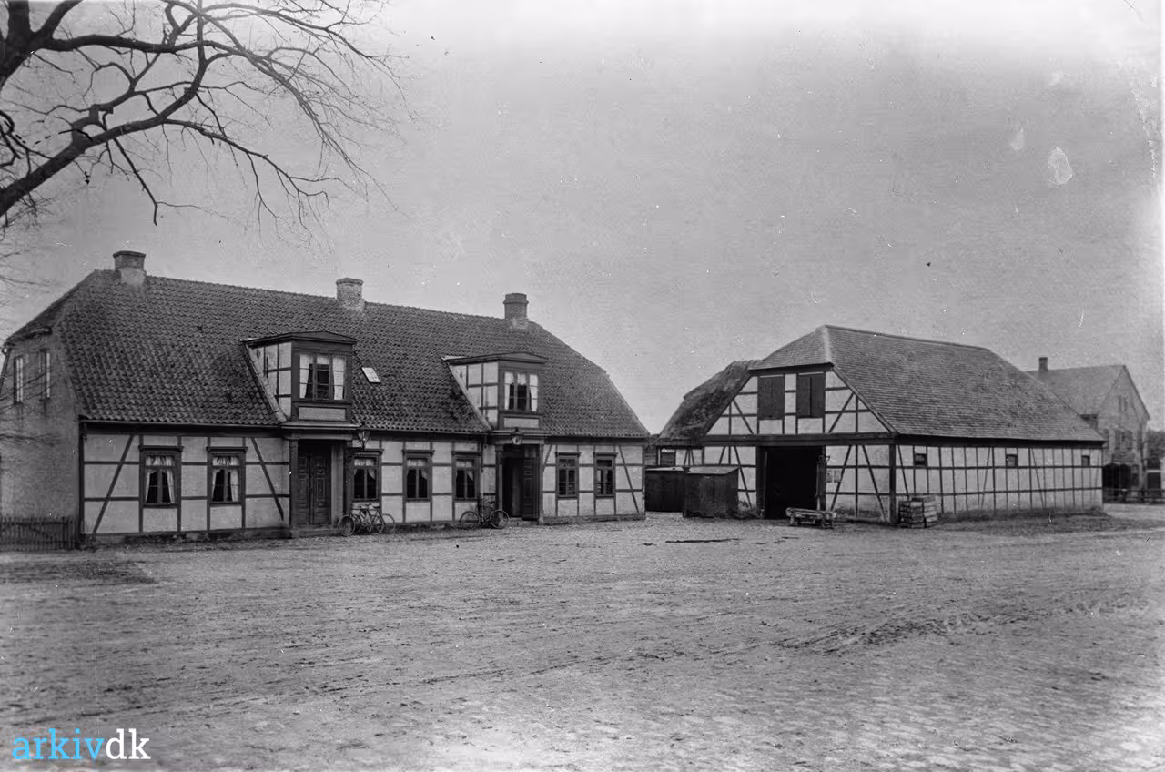 arkiv.dk | Taastrup Nykro, Taastrup Hovedgade 71