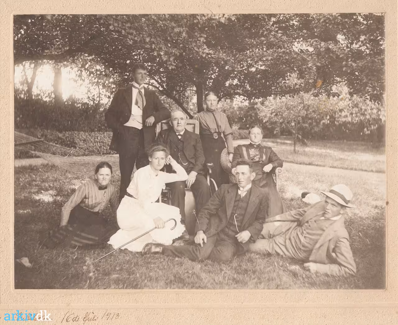 arkiv.dk | Haven i Eriksholm i Grumstrup ved Hovedgård.