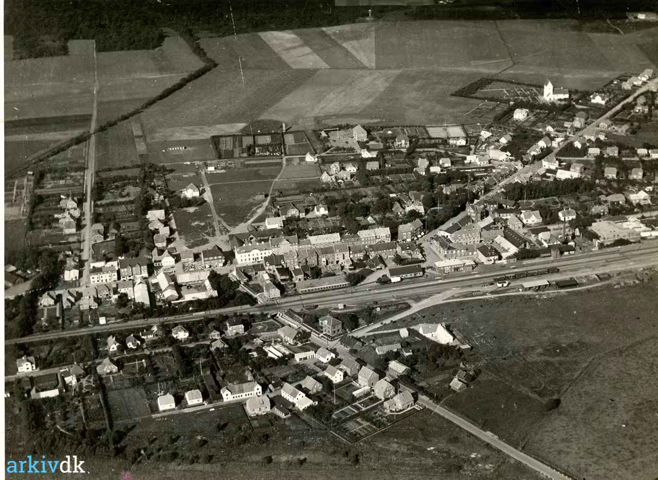 arkiv.dk | Bjerringbro set fra luften 1936